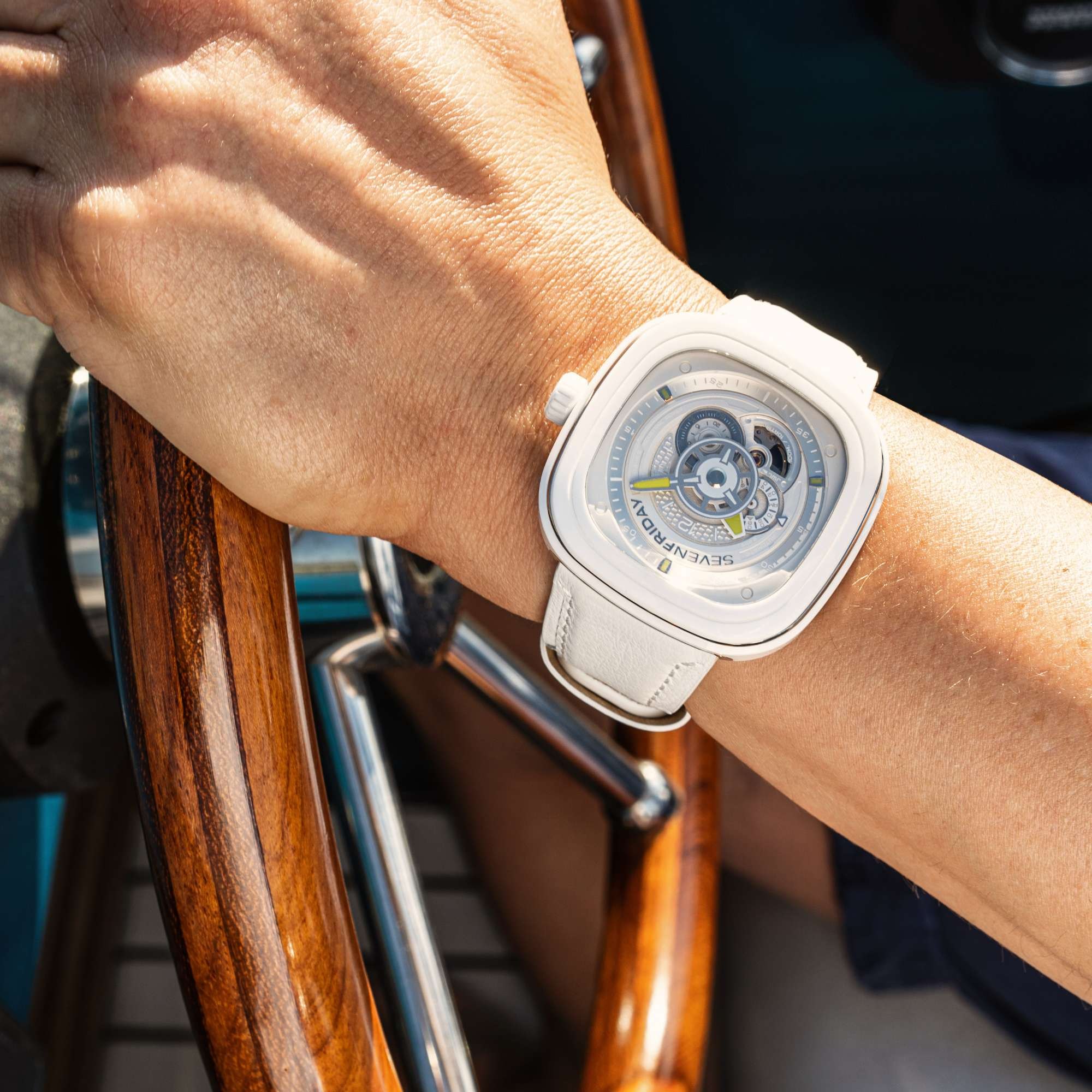 SEVENFRIDAY Store by RAW Malaysia Online, December 2023 | Shopee Malaysia